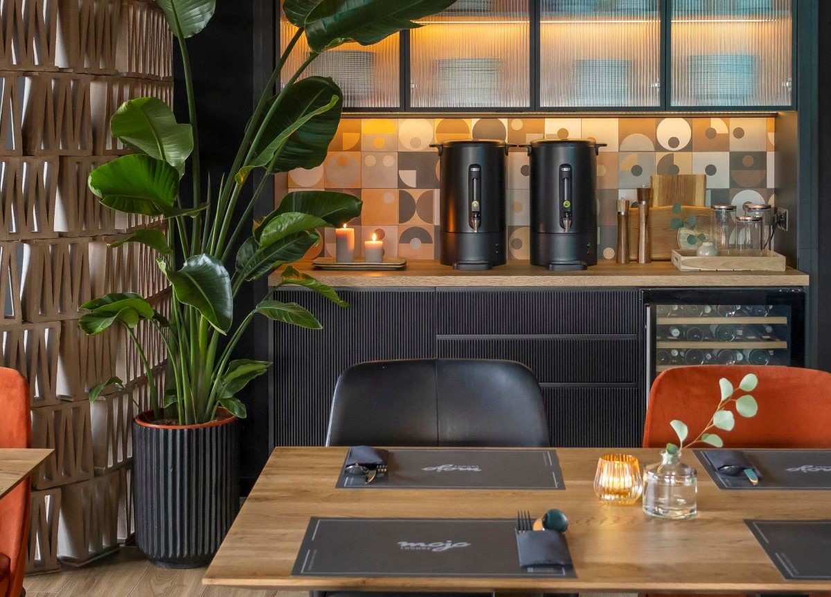 MOJO LOUNGE z nową salą projektu Katarzyna Fanajło Home Design ...